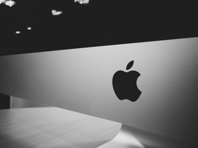 50 Most Surprising Facts About Apple - TFOT