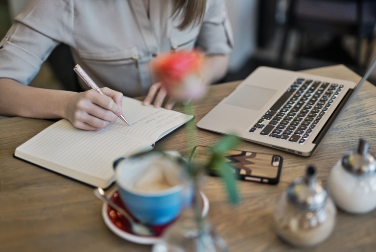 Best Digital Publishing Software: How to Choose the Right Tool for Your ...